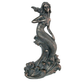 Statues & Sculptures